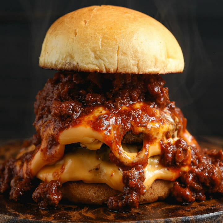 Hearty Loaded Chili Cheeseburgers
