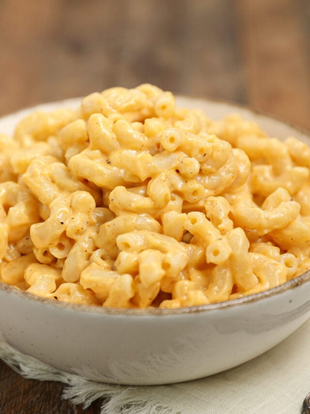 The Easiest Mac and Cheese Recipe - The Salty Cooker – Flavorful ...