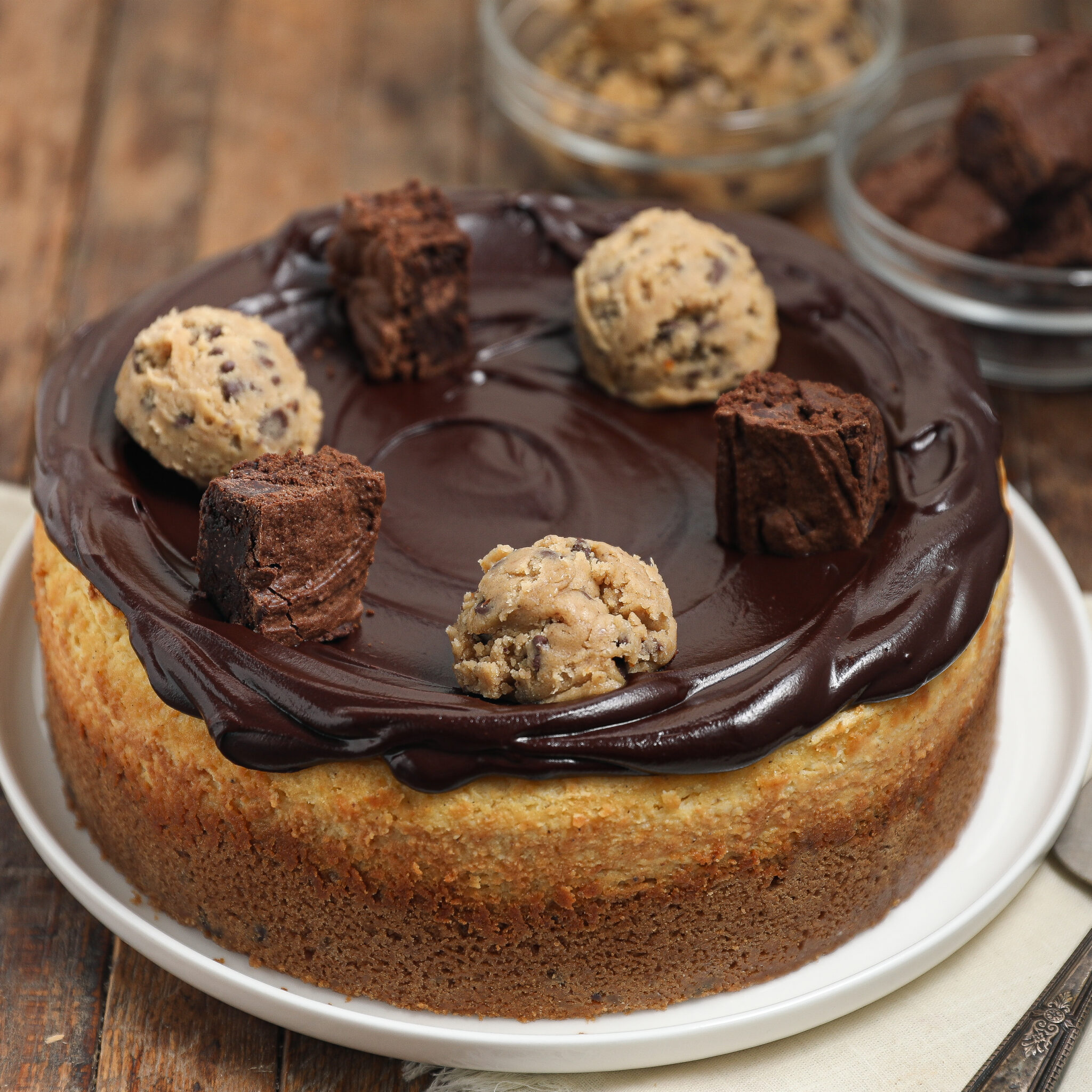 Creamy Brookie Cheesecake - The Salty Cooker – Flavorful, Simple ...
