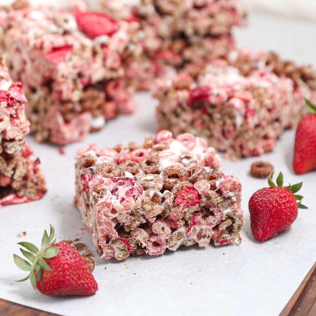 Biscuit Cake - The Salty Cooker